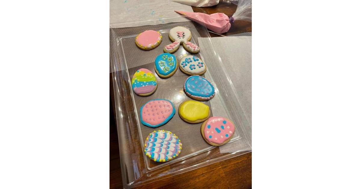 Short Hills Ukrainian Cookie Decorating Fundraiser April 9 | Millburn/Short Hills, NJ News ...