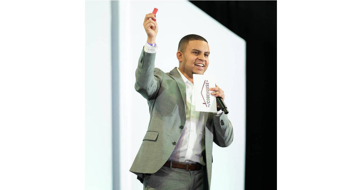 Meet Ernest Holmes, Co-Founder of CodeHouse and 2023 Sayreville High ... Meet Ernest Holmes, Co-Founder of CodeHouse and 2023 Sayreville High ...