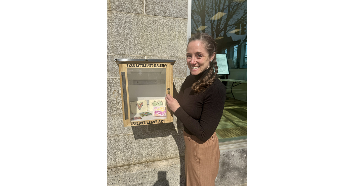 🎨 Long Branch Unveils Free Little Art Gallery – Take, Share & Inspire ... 🎨 Long Branch Unveils Free Little Art Gallery – Take, Share & Inspire ...