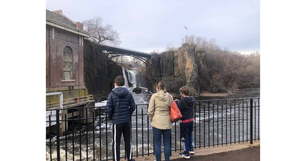 Great Falls Pedestrian Footbridge Replacement Advances with $1.14 Million Contract Award ...