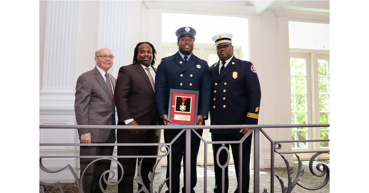East Orange Firefighter Receives Medal Of Valor For Daring Rescue