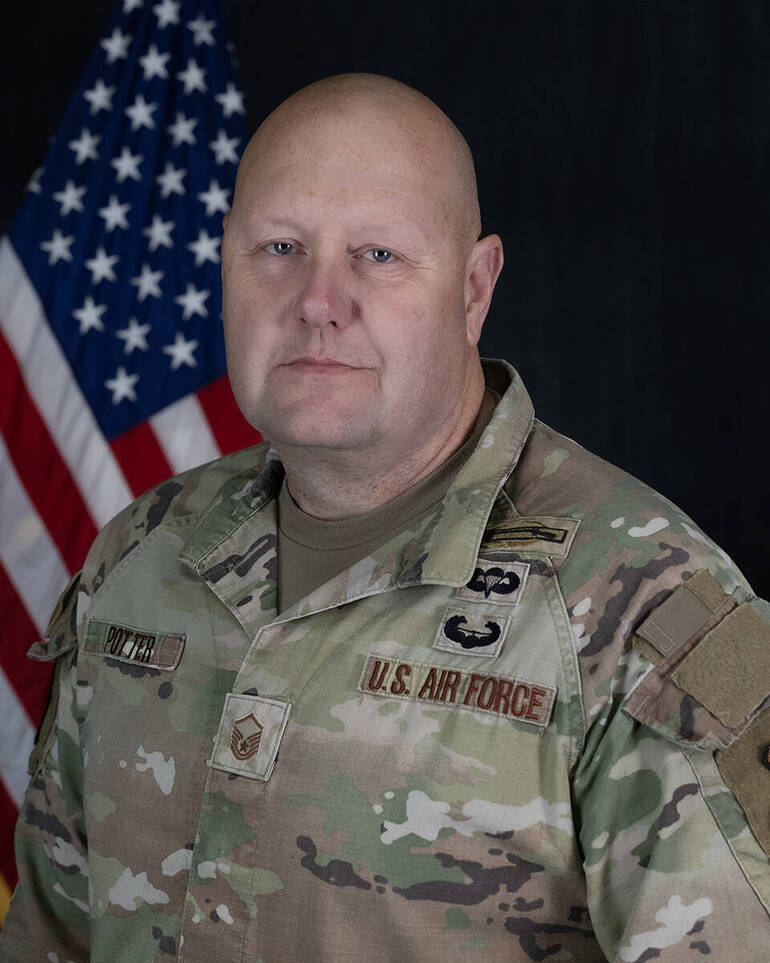Potter among first to wear Army's newest combat recognition badge | The ...