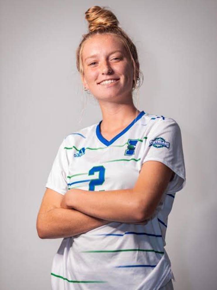Soccer: Maggie Murray Commits to Texas A&M Corpus Christi | TAPinto