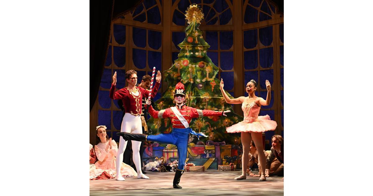 Holiday Weekend Update: Giving Thanks to Princeton Holiday Traditions ...