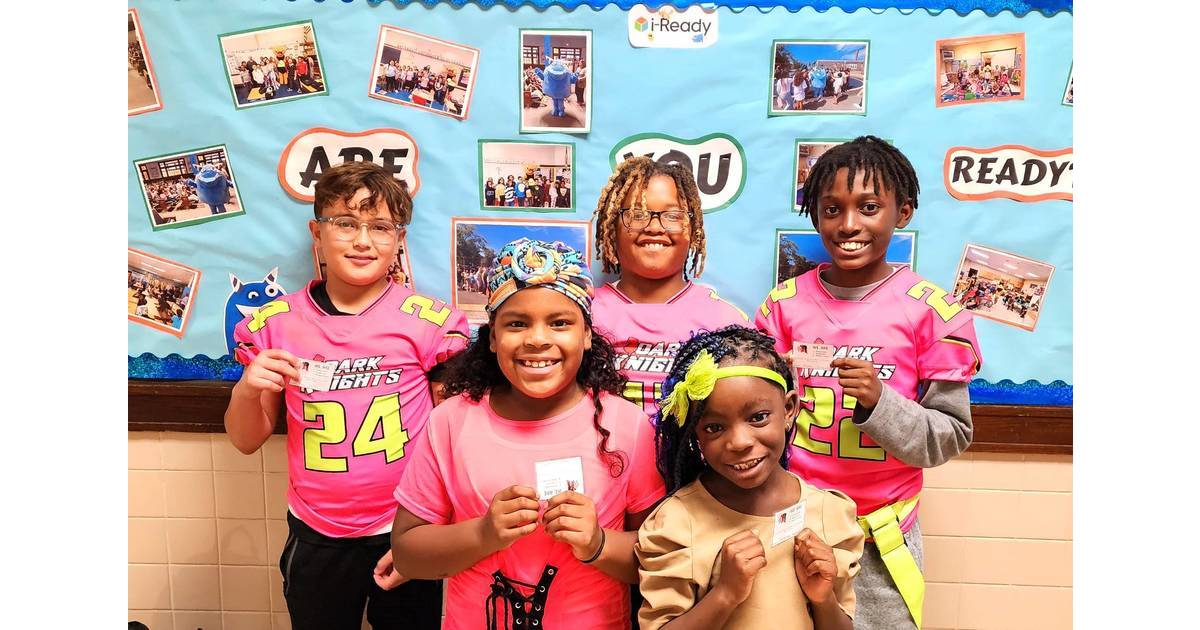 Franklin Elementary School Students Get Creative with Red Ribbon Week ...