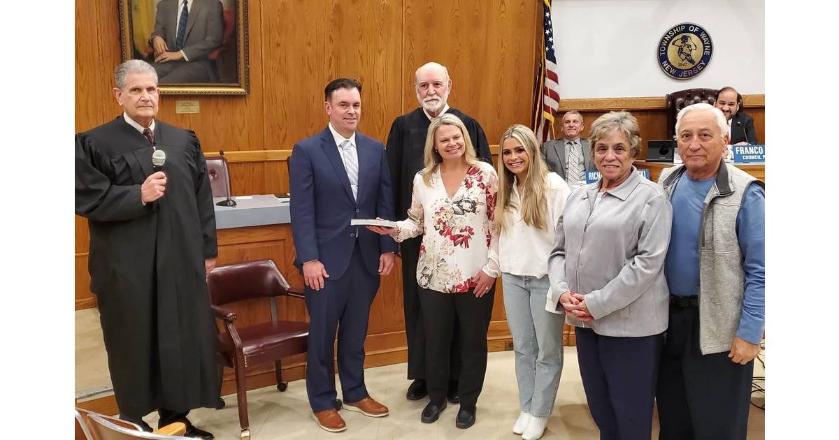 Long-Time Wayne Prosecutor Raymond Vivino Sworn-in As New Municipal ...