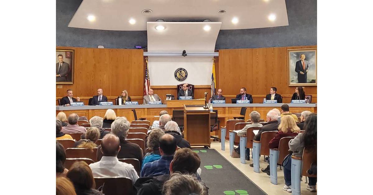 Wayne Mayor to Remain Part-Time | Wayne, NJ News TAPinto | TAPinto