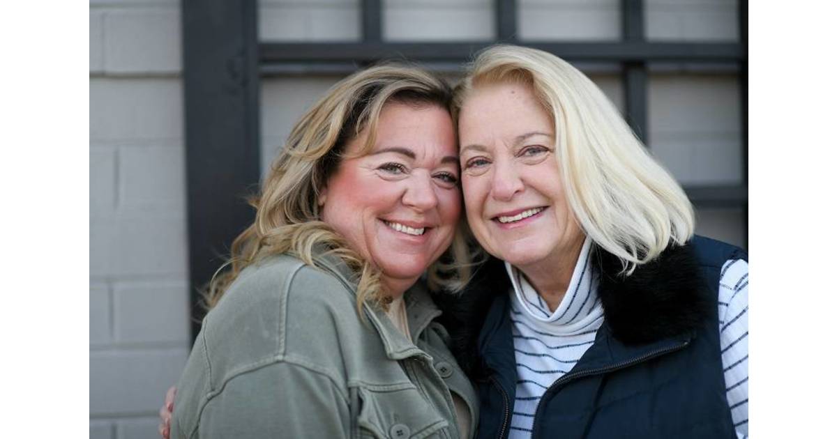 Mother and Daughter Face Breast Cancer Diagnoses Together | Holmdel ...
