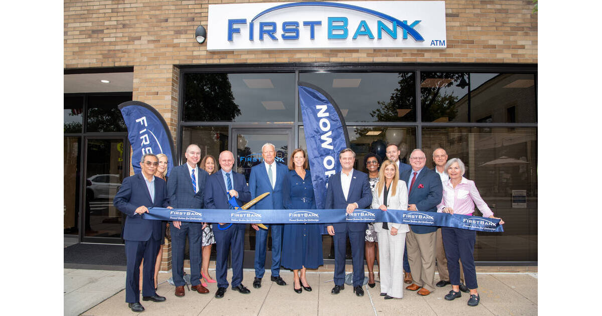 First Bank Celebrates Grand Opening of Summit Branch with Ribbon ...