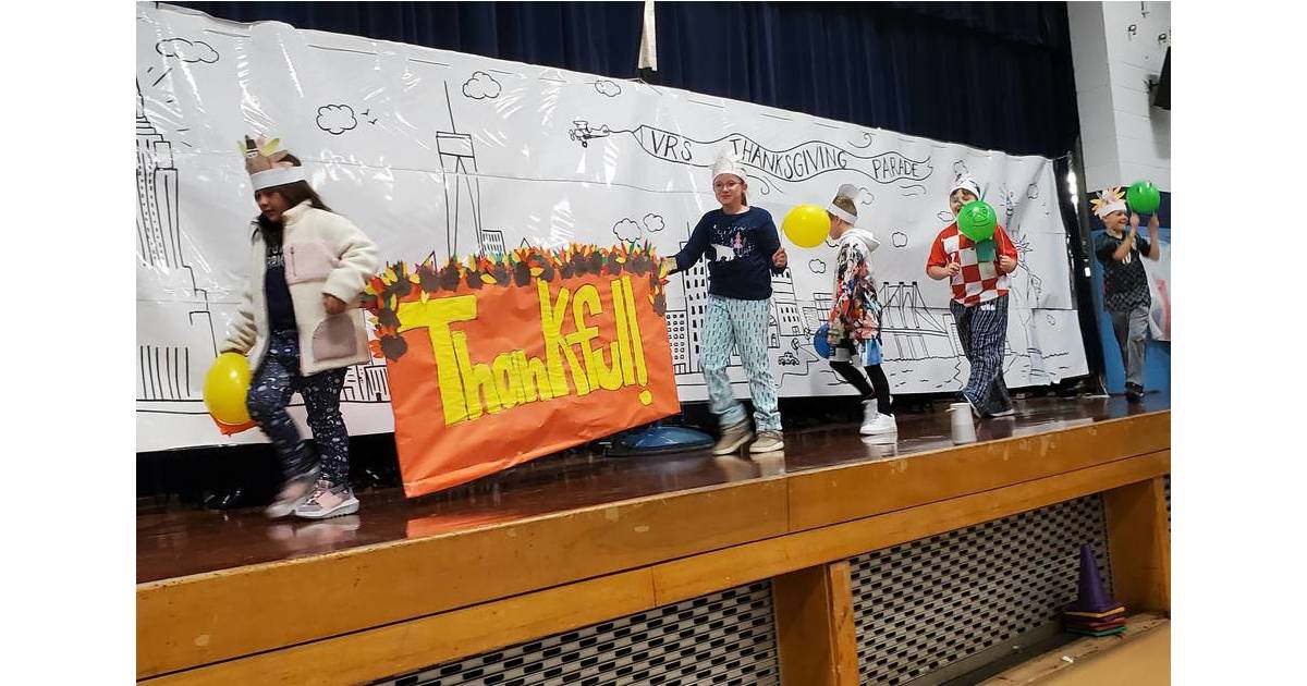 Valley Road Students Put on Their Very Own Thanksgiving Day Parade ...