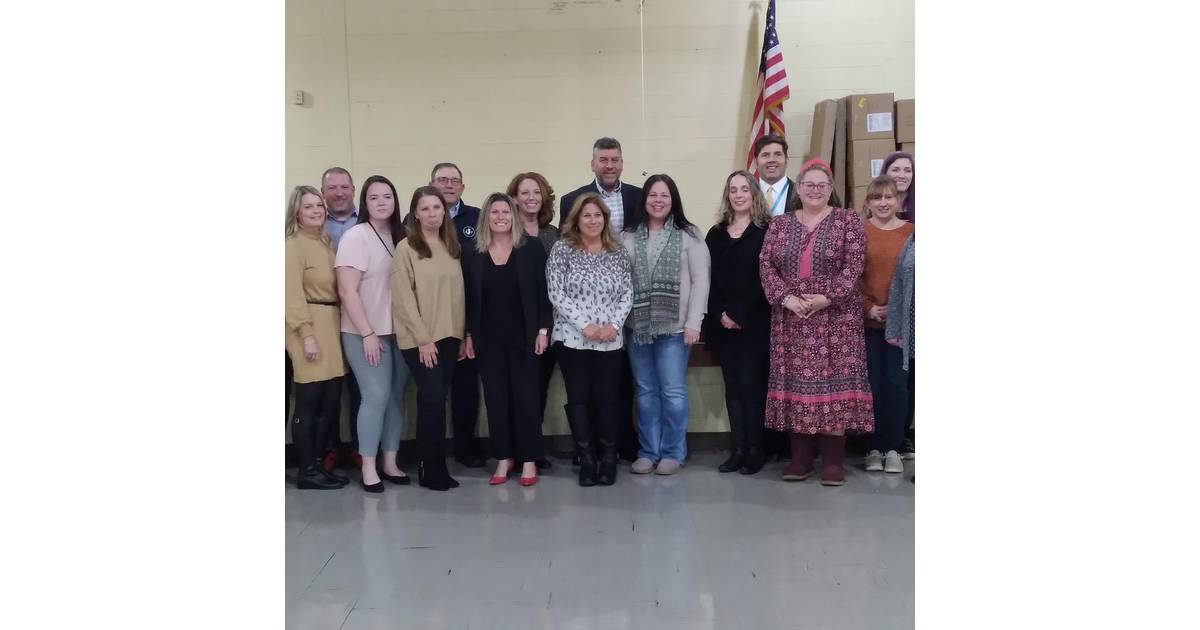 Teachers, Staff Honored for Service to District, Achieving Tenure ...