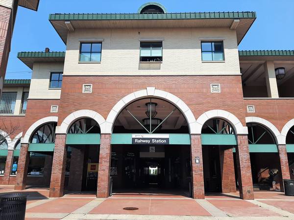 Hispanic Flag Raising Event to Feature Laura Giacobbe, Jeremy Mojica ...