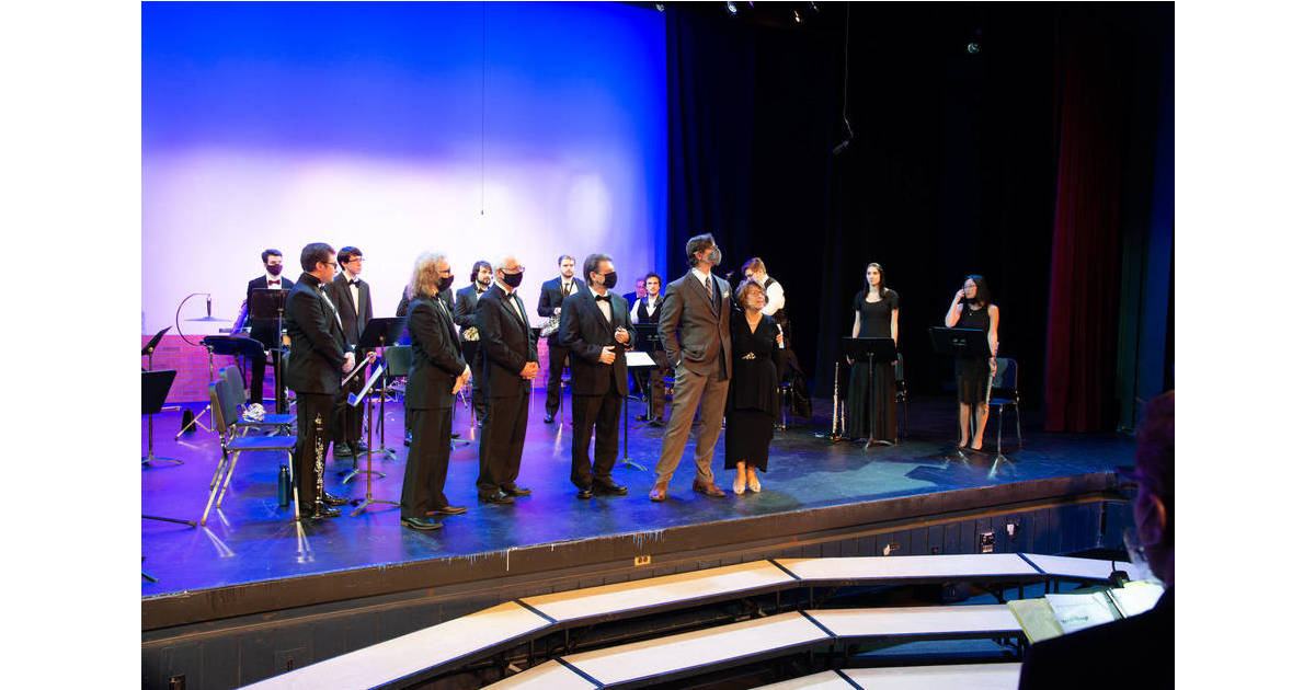 Enjoy the Winter Holiday Concert Featuring the CCM Wind Ensemble and ...