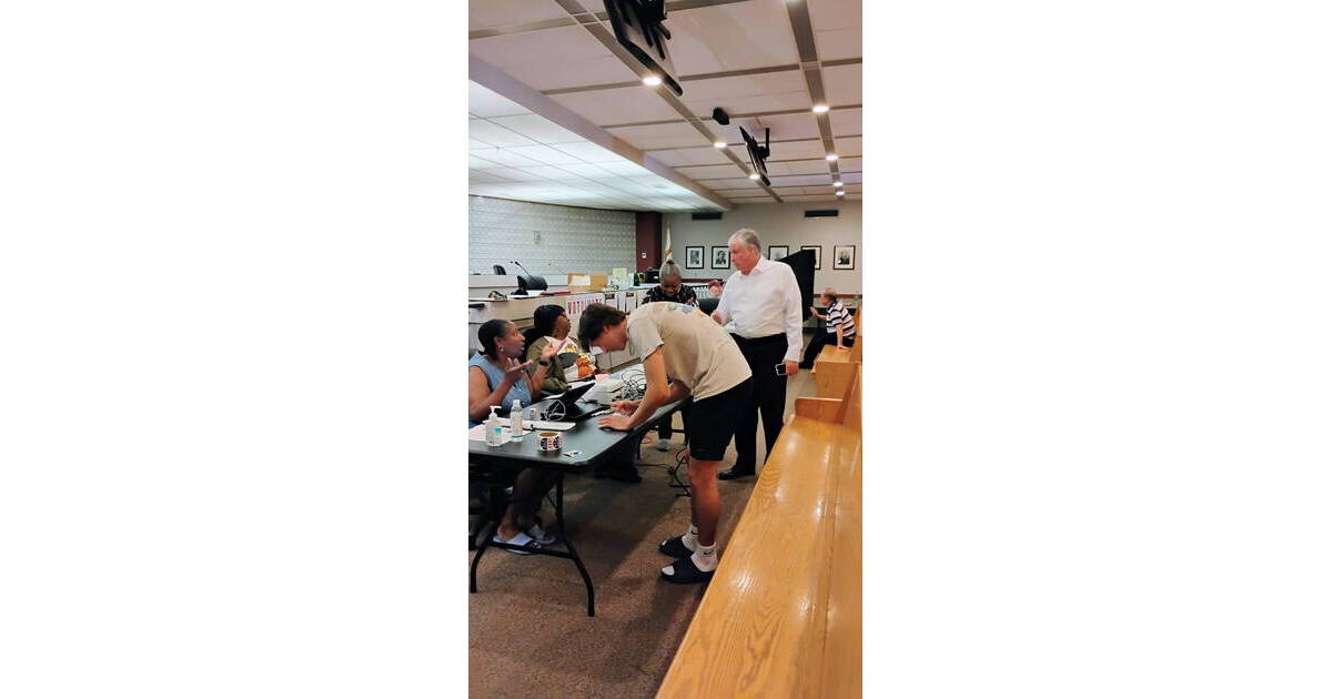 A Family Affair: Bayonne Mayor Jimmy Davis Casts Vote Alongside Son in ...