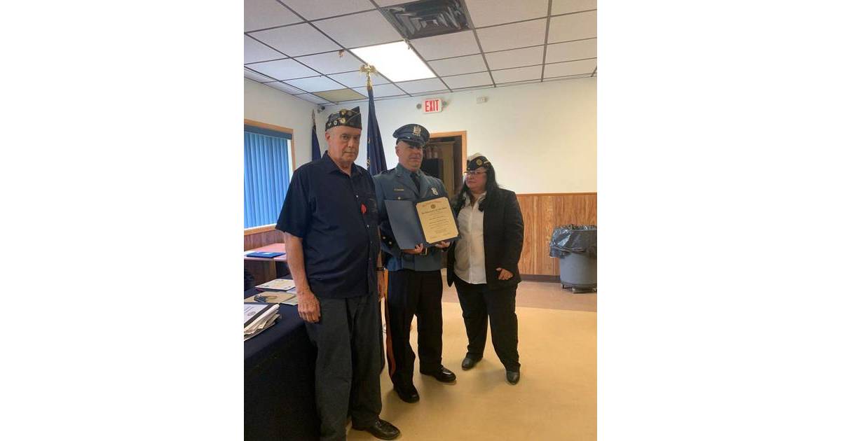 Officer Frank Scarpa Receives Bergen County Law Enforcement of the Year ...