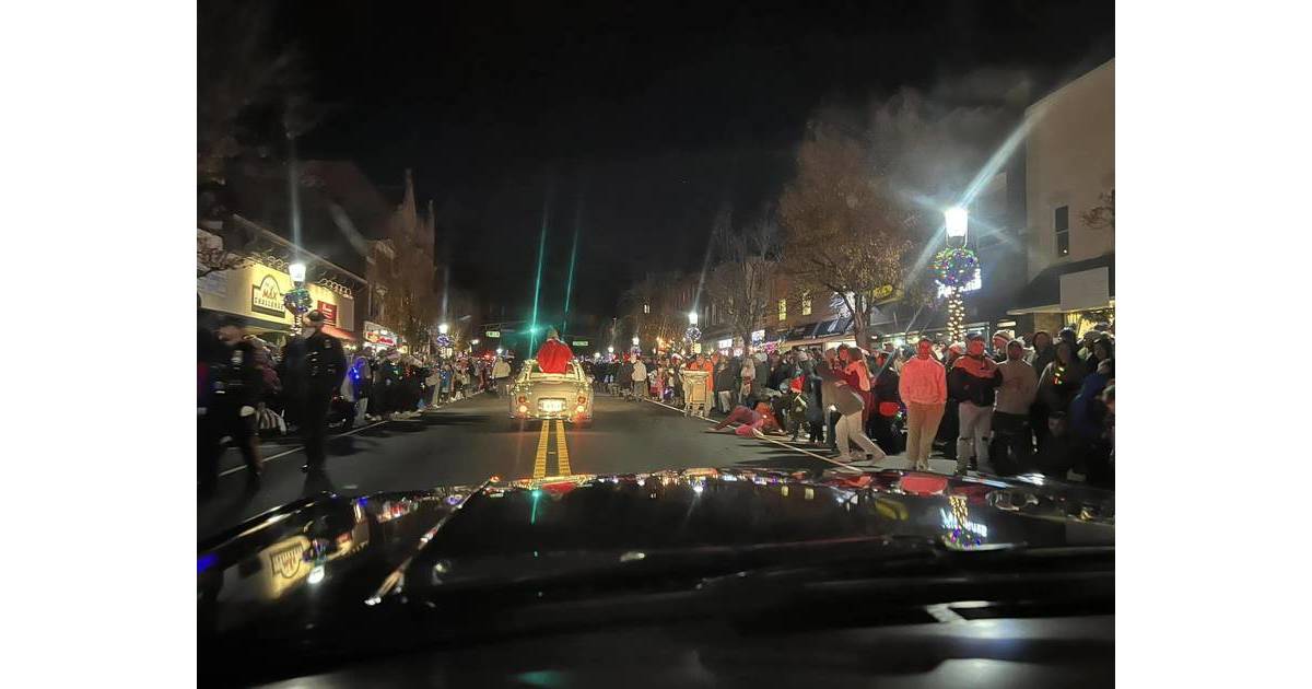East Hanover Takes Part in Madison's Annual Christmas Parade | East ...