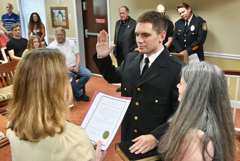 Verona Police Department Promotes Officer, Sergeant | Verona/Cedar ...