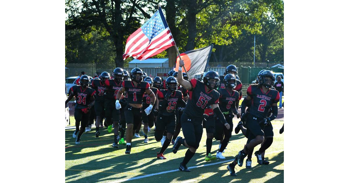Rahway Varsity Football Team Defeats Scotch Plains, 27-12 | Rahway, NJ ...