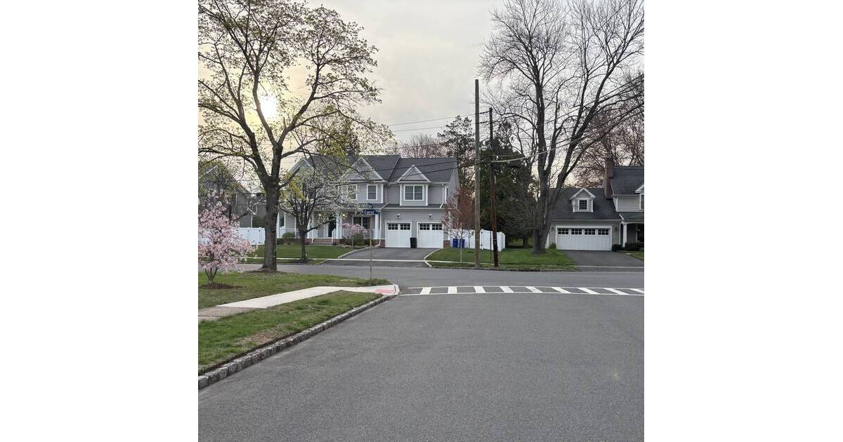 New Yield Sign Proposed for Davis Court in Westfield | Westfield, NJ ...