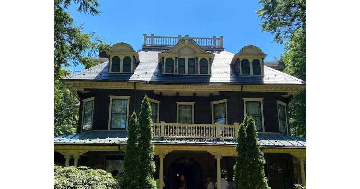 Oakeside Mansion Reopens in Style with Lawn Party, Guided Tours ...