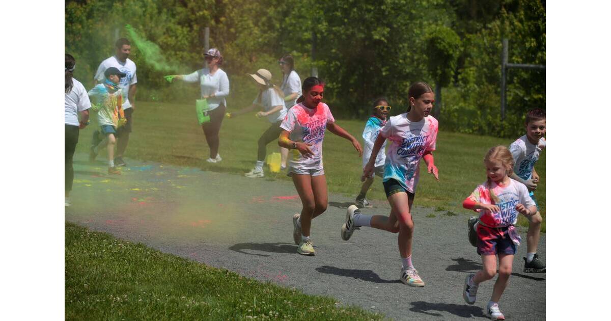Readington Holds Annual Color Run (Photo Gallery) | Flemington/Raritan ...