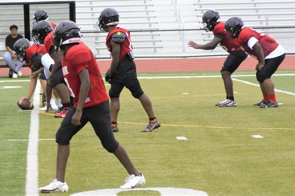 Rahway Football Back in Action: Photo Gallery | Rahway, NJ News TAPinto