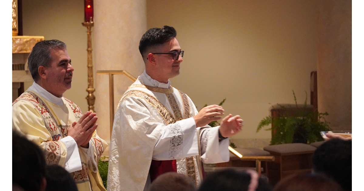 Father Matthew Gonzalez Says Farewell Mass at St. Bart's in Scotch ...