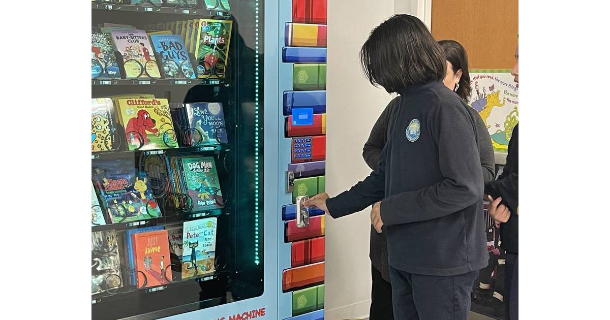 John P. Holland Charter School Celebrates the Official Unveiling of ...