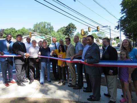 Long-Awaited Traffic Light Installed at Alisa Drive in West Orange ...