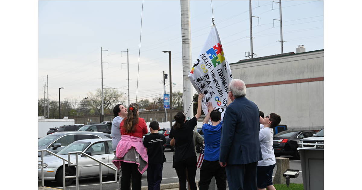Woodbridge Raises Flag to Raise Autism Awareness | Woodbridge/Carteret ...