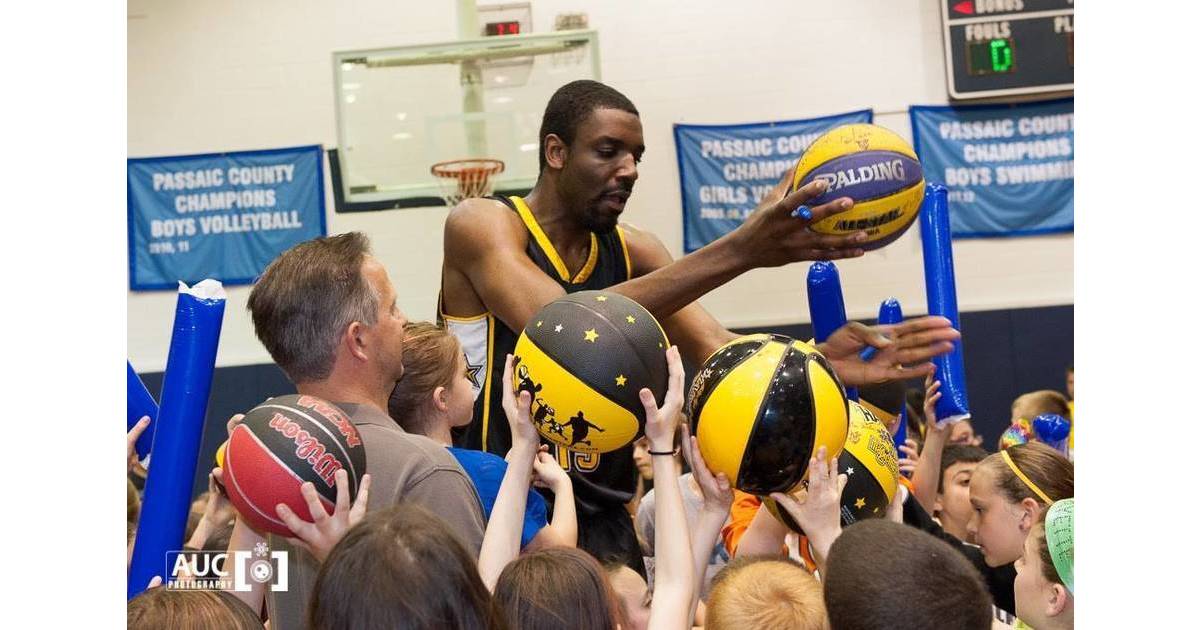 Wayne Teachers/Administrators to Take on Harlem Magic Masters in ...