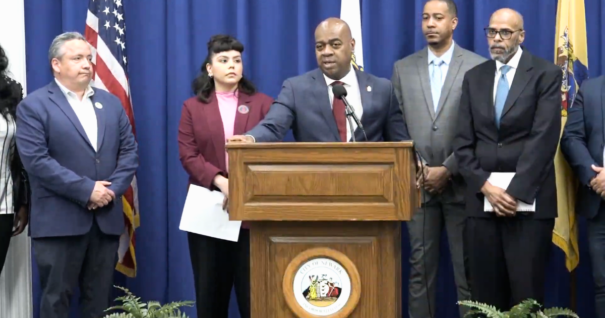 Newark's Delaney Hall Allegedly Holding Detainees Despite Pending ...