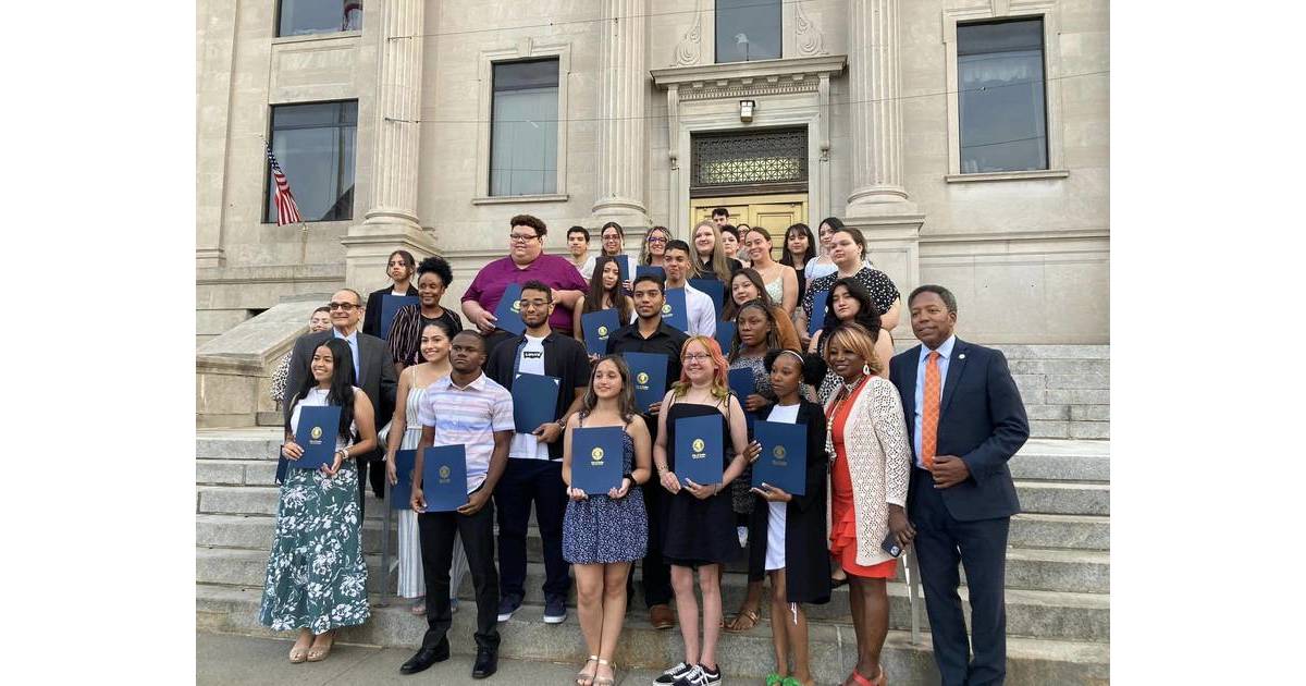 Seventy-one Linden High School Graduating Seniors Receive the State ...
