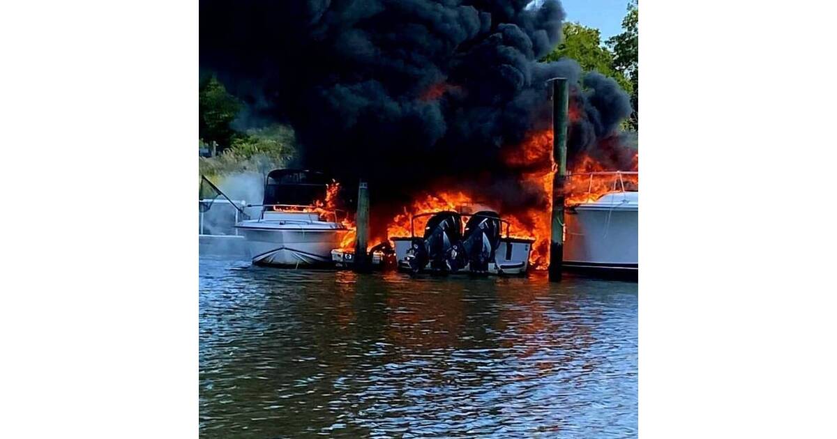 Keyport Fire: Multiple Boats catch fire, explode at marina. | Hazlet ...