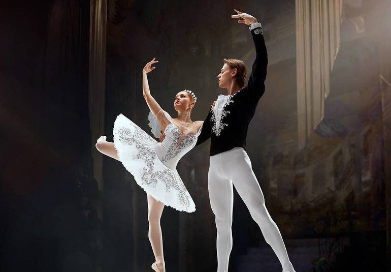 Ballet Pirouette