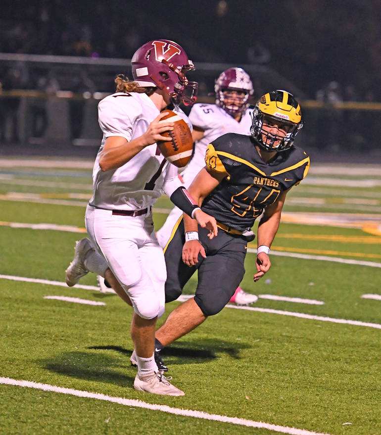 Football: Verona Hillbillies Remain Undefeated, Topping Cedar Grove ...