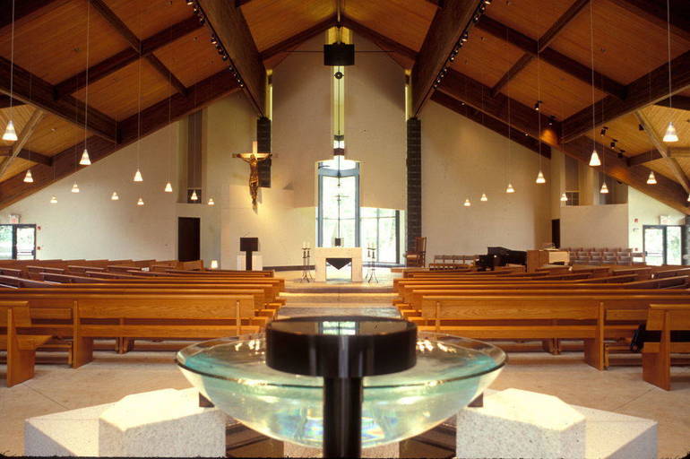 Saint James the Apostle Church in Springfield to Live Stream Holy Week ...