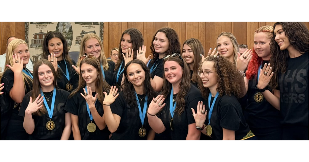 Hackettstown Town Council Honors State Champion High School Cheer Team ...