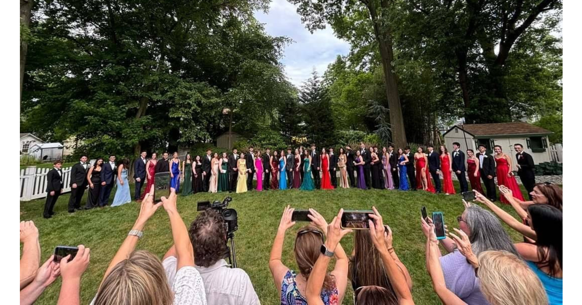 Cranford Readers Share Their 2024 Prom Photos | Cranford, NJ News ...