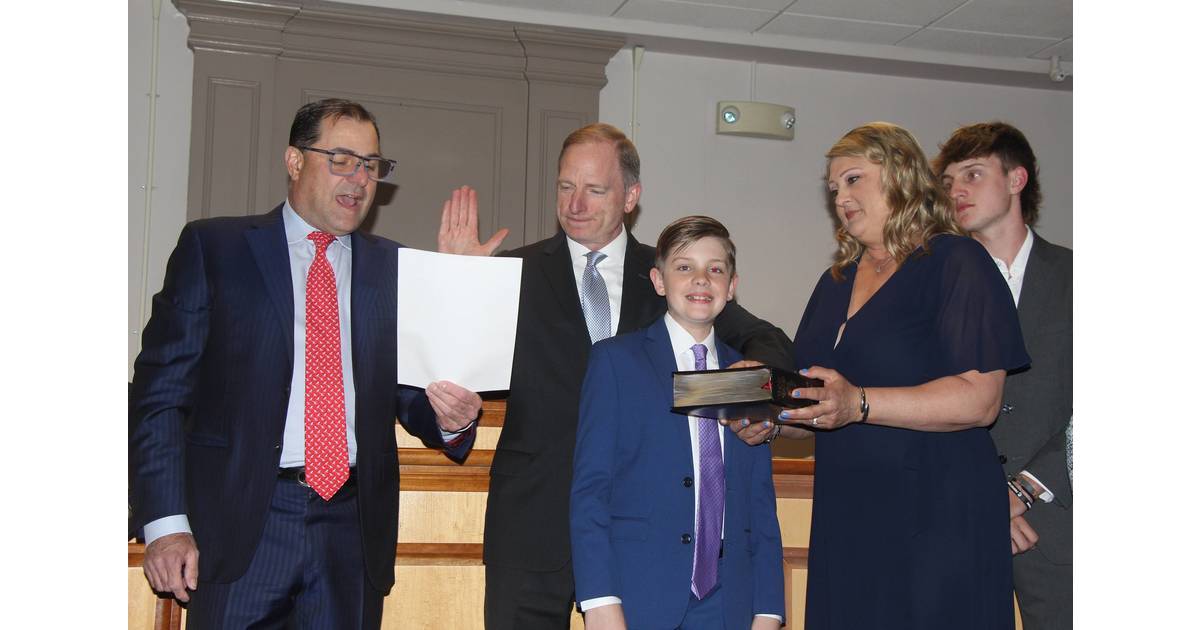 Wood-Ridge Swears in Richard Wall as New Councilman | Hasbrouck Heights ...