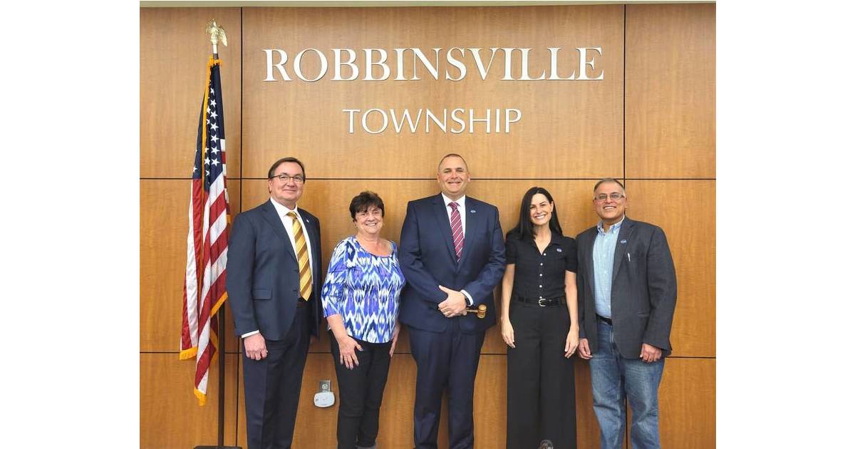 Mike Todd to Serve as Council President, Debbie Blakely Vice President ...
