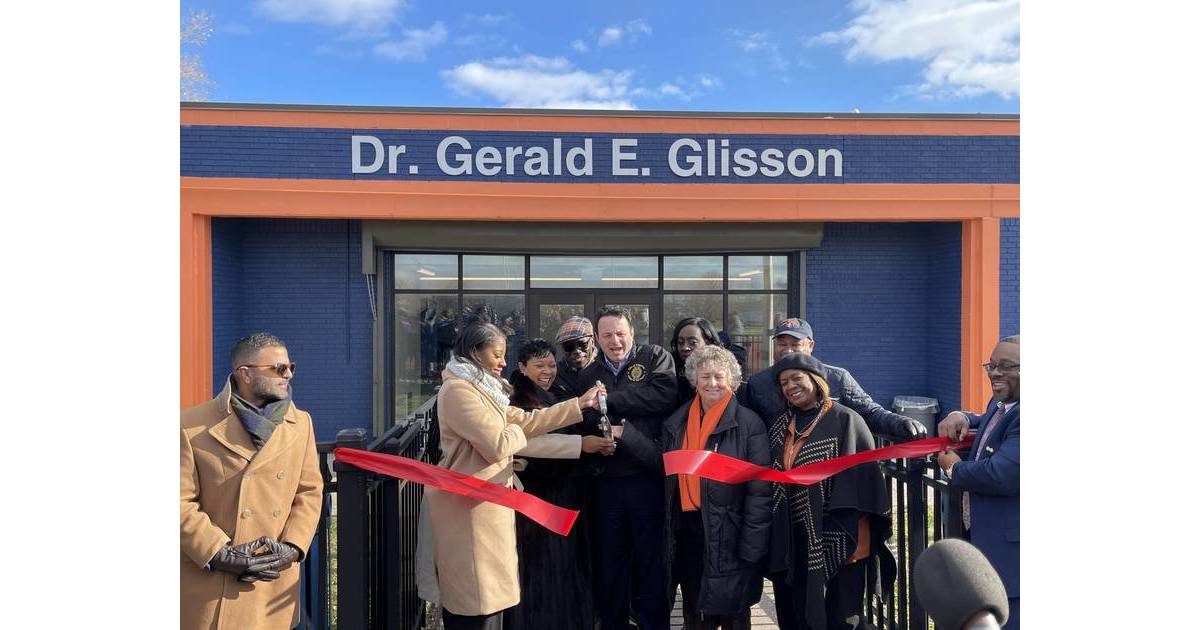 Paterson Cuts Ribbon on Newly Renovated Fieldhouse | Paterson, NJ News ...