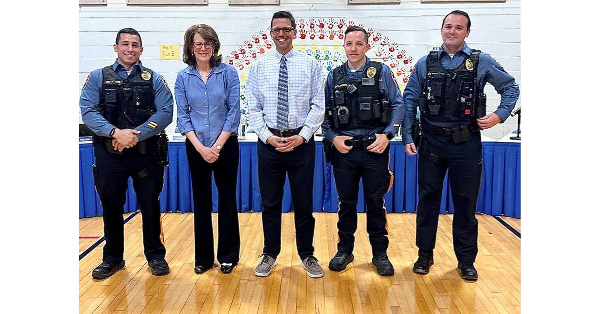 Warren' s Principal Cook and Nurse Zanchelli Recognized for Efforts ...