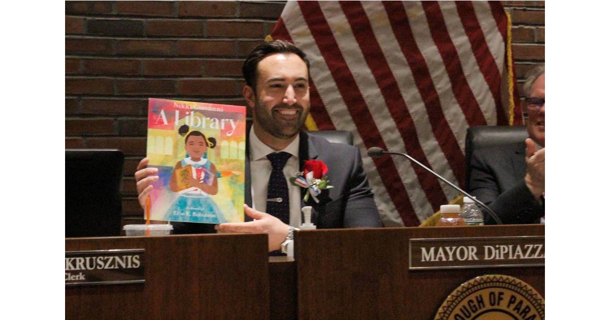 Paramus Mayor Reacts to Closing of Route 17 Barnes & Noble | Paramus ...