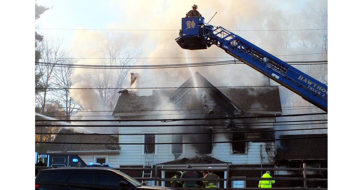 Update: 𝗙𝗶𝗿𝗲 𝗥𝗮𝘃𝗮𝗴𝗲𝘀 𝗛𝗮𝘄𝘁𝗵𝗼𝗿𝗻𝗲 𝗛𝗼𝗺𝗲 (𝘄/𝗣𝗛𝗢𝗧𝗢𝗦) | Hawthorne , NJ News ...