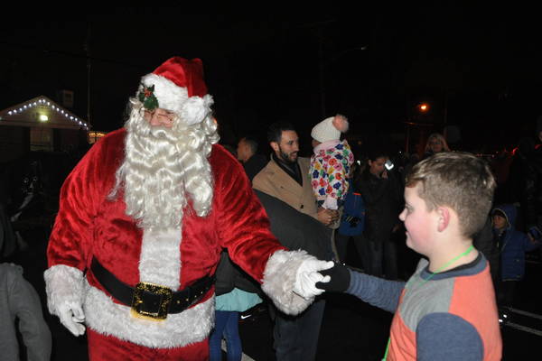Santa Claus is Coming to Springfield Dec. 12, Here's How to Bring Him ...