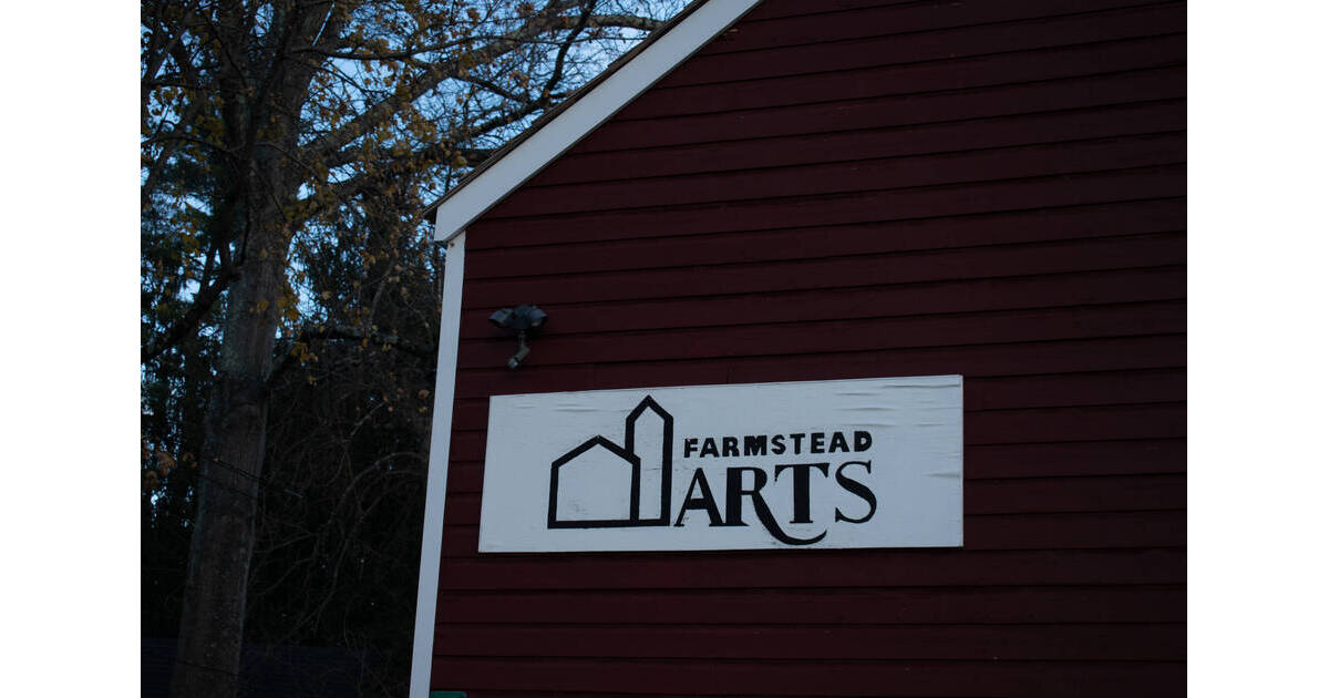 Farmstead Arts Center to Host Highlands Juried Art Exhibit | Basking ...