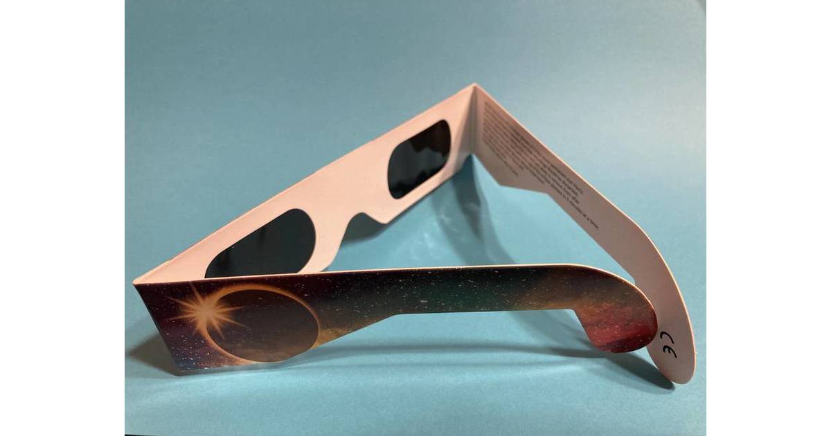 Don’t be Fooled by the Dark – New Jersey Optometrist Sheds Light on the ...