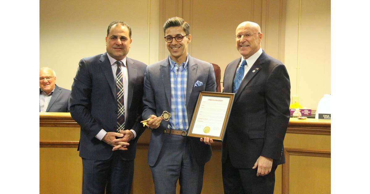 Wood-Ridge Mayor and Council Present Dan Mannarino with the Key to the ...