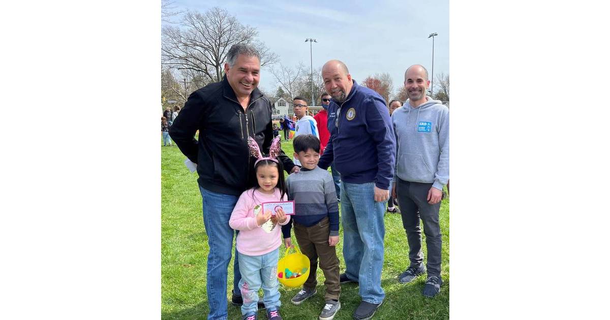Easter Egg Hunt Proceeds Under Fair Skies in Springfield | Springfield ...